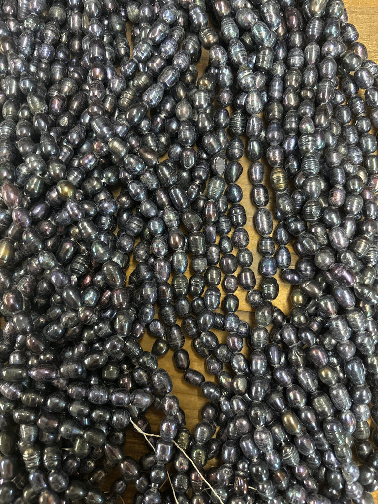 Small Fresh Water Black Pearl Egg Strand- SFW267c – California Hula Center