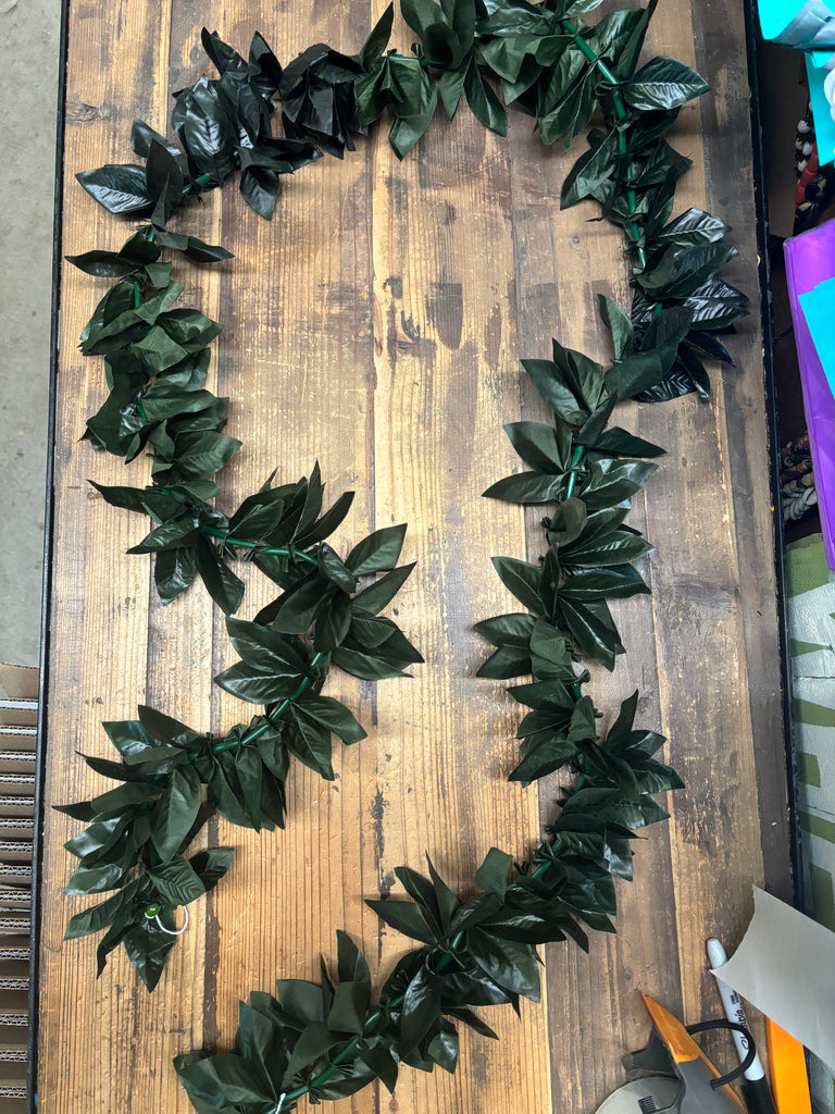 Dark Green Ti Leaf Open Long Lei – California Hula Center