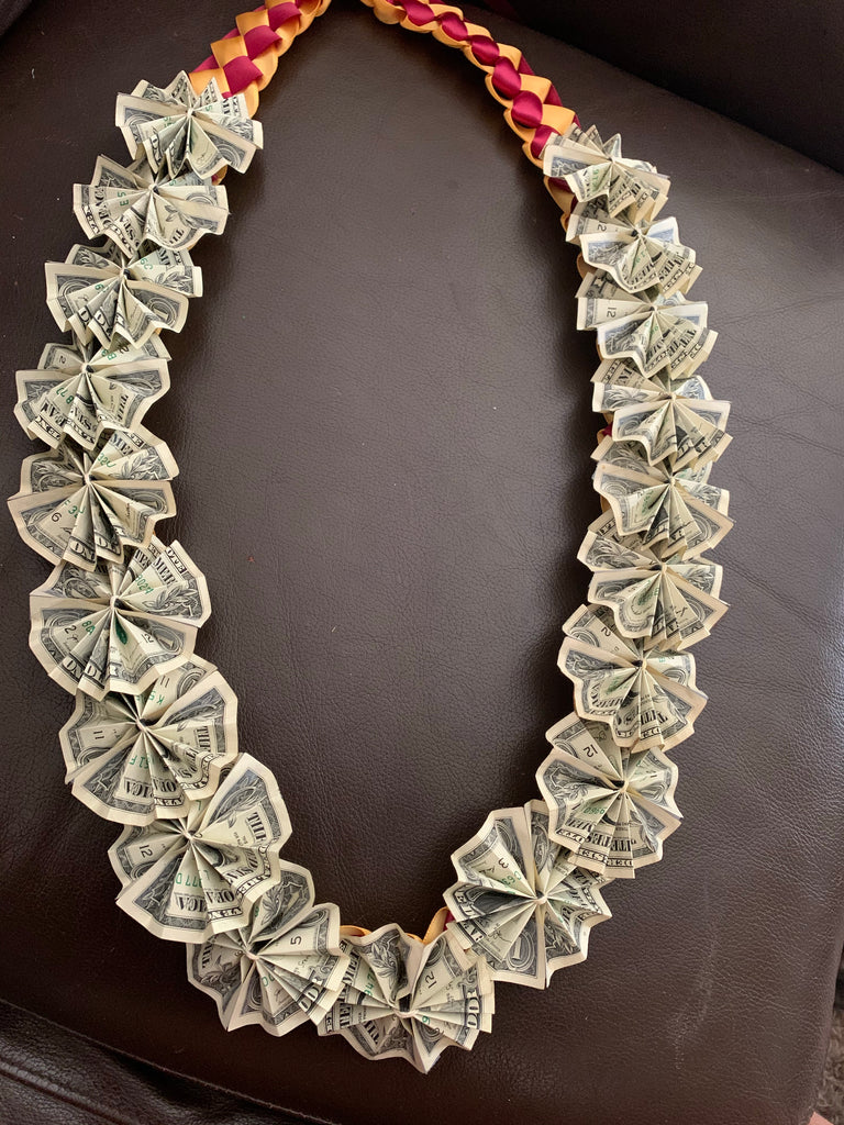 Graduation Lei Necklace